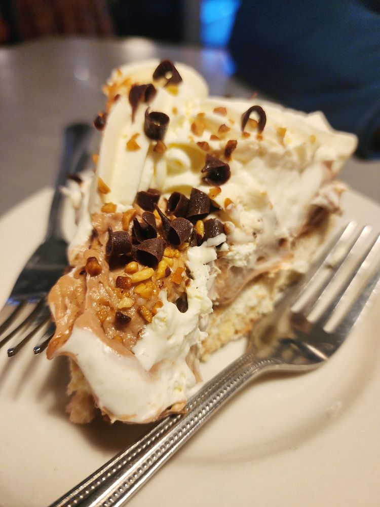 COMET CAFE - Updated December 2025 - 944 Photos & 1311 Reviews - 1947 N ...