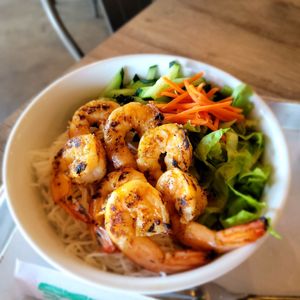 PHO FOUR SEASONS - Updated September 2025 - 132 Photos & 143 Reviews ...