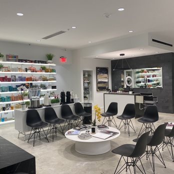 6 SALON - DETROIT - Updated May 2024 - 79 Photos & 27 Reviews - 1441 ...