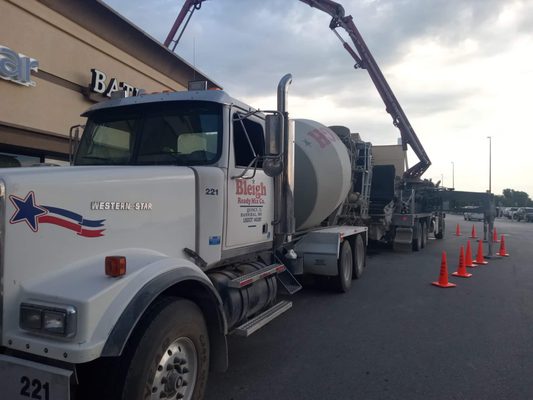 BLEIGH READY MIX - Updated April 2026 - 13 Photos - 144 Bleigh Dr ...