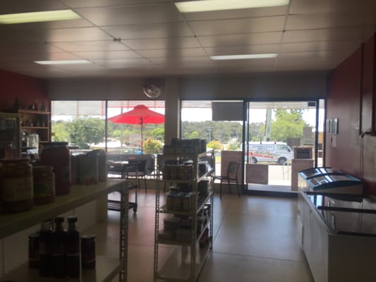 LORIA CONTINENTAL DELICATESSEN - Updated October 2025 - 72 Basnett St ...