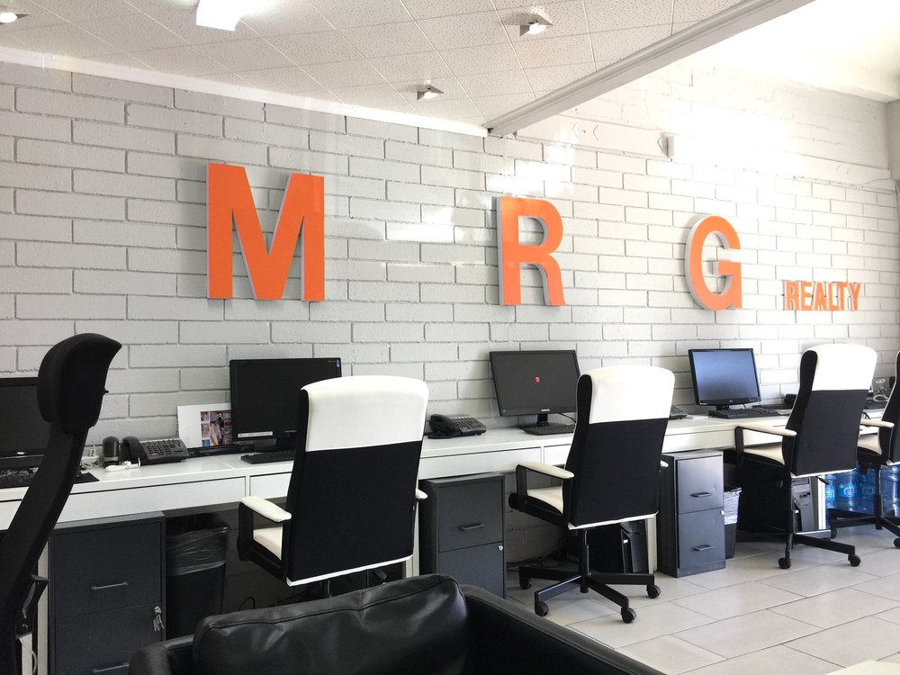 METROPOLITAN REALTY GROUP - 11 Photos - 1722 Westwood Blvd, Los Angeles ...