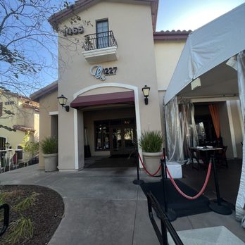 Q1227 RESTAURANT - 2158 Photos & 1221 Reviews - 1465 Eureka Rd ...