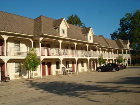 QUEEN OF DIAMONDS INN - Updated March 2024 - 41 Photos & 38 Reviews ...