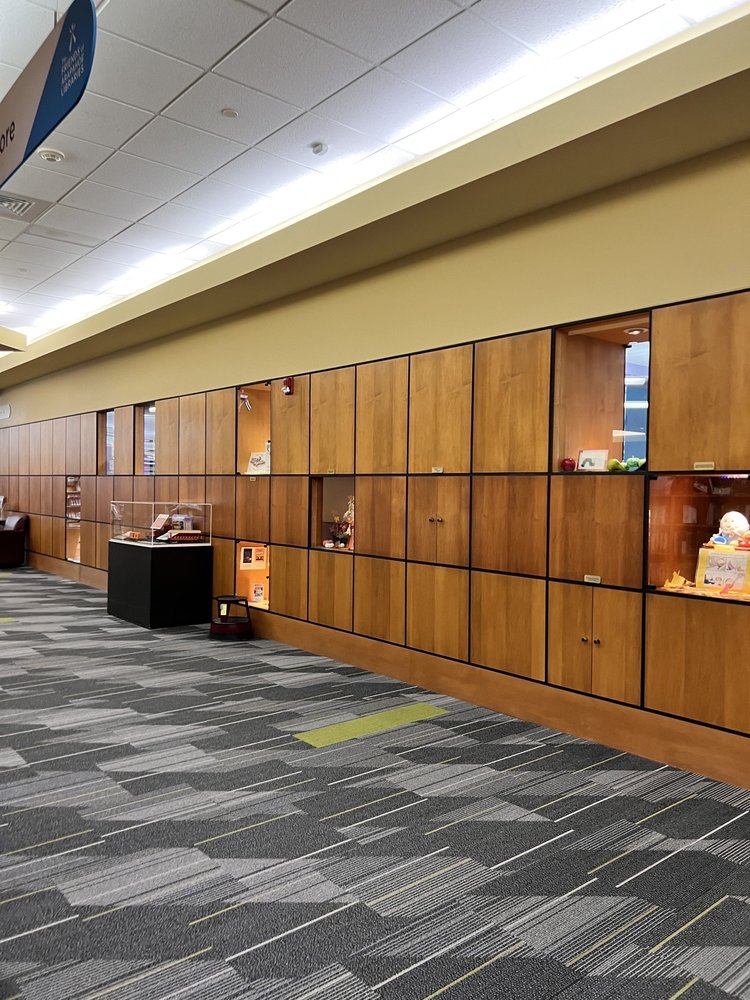 SMOKY HILL LIBRARY - Updated October 2025 - 61 Photos & 48 Reviews ...