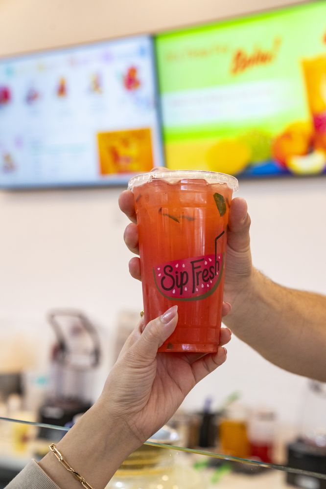 SIP FRESH - Updated November 2025 - 13 Photos - 8001 S Orange Blossom ...