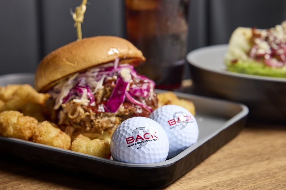 BACK 9 GOLF & ENTERTAINMENT - 164 Photos & 59 Reviews - 1415 Drover St ...