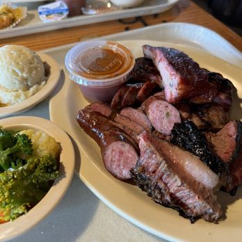 HARRIS COUNTY SMOKEHOUSE - Updated July 2024 - 265 Photos & 315 Reviews ...
