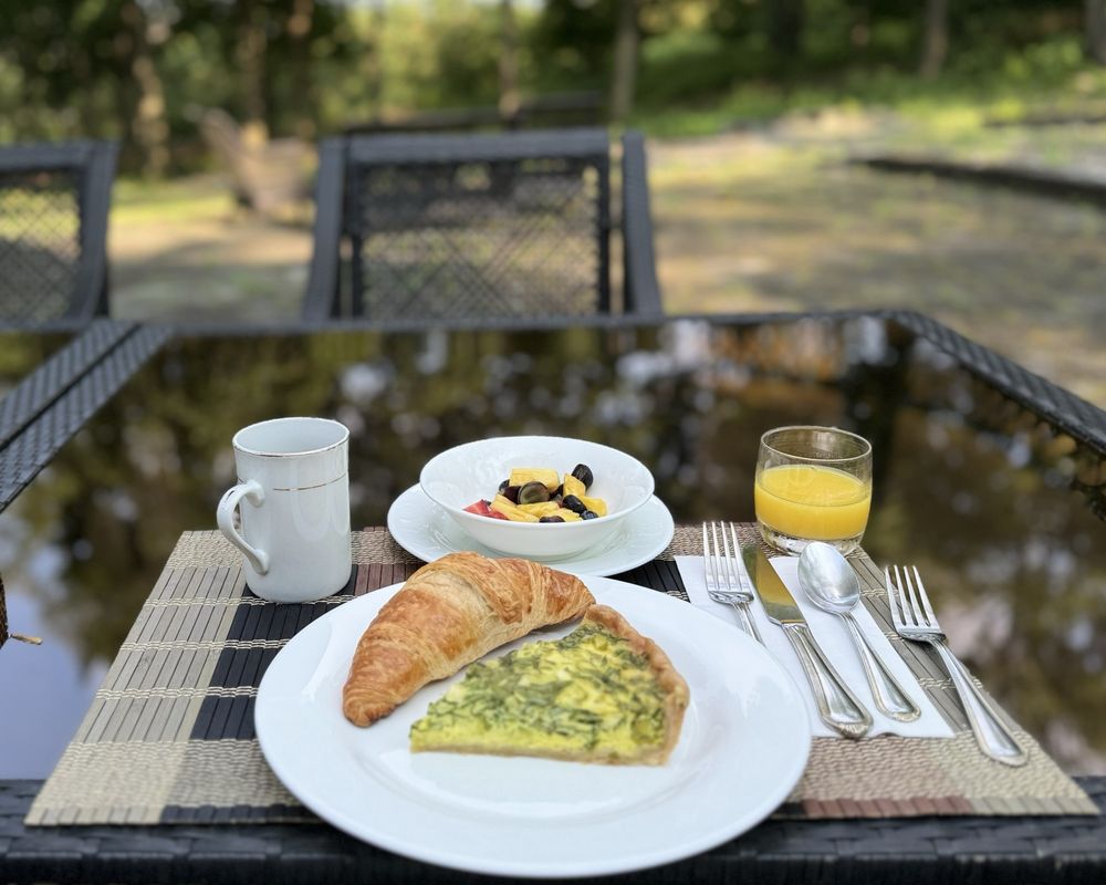 CHRYSTIE HOUSE - Updated September 2025 - 385 Photos & 72 Reviews - 300 ...