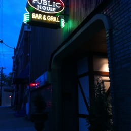 THE PUBLIC HOUSE BAR & GRILL - Updated July 2025 - 70 Photos & 135 ...
