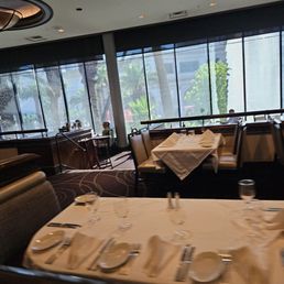 RUTH’S CHRIS STEAK HOUSE - Updated December 2025 - 1354 Photos & 1116 ...