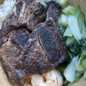 YUMAMI - 44 Photos & 42 Reviews - Asian Fusion - 2929 1/2 N Broadway ...