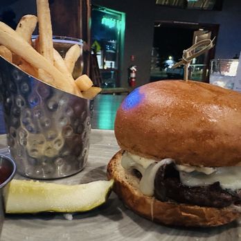 COURTYARD SOCIAL - Updated March 2025 - 153 Photos & 258 Reviews - 333 ...