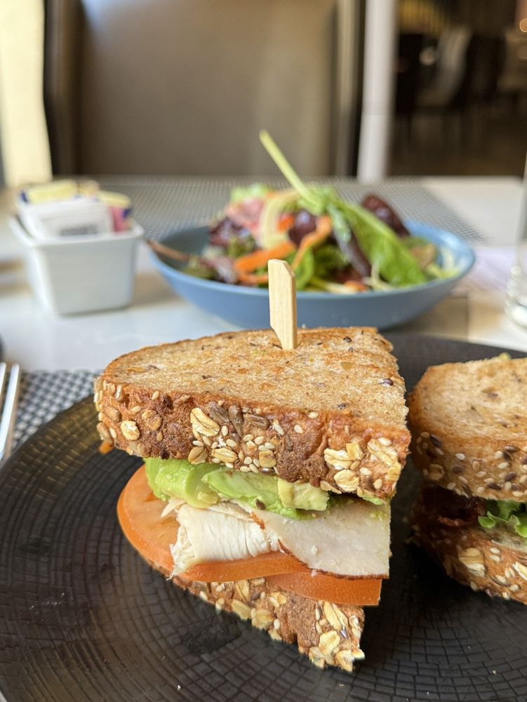 LEVEL III RESTAURANT - Updated December 2025 - 214 Photos & 218 Reviews ...