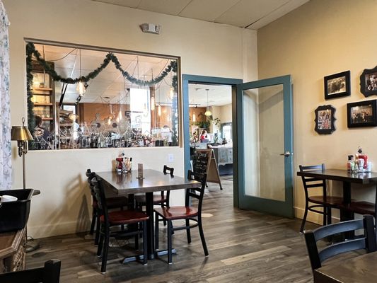 CAFE 13 - Updated December 2025 - 424 Photos & 463 Reviews - 1301 ...