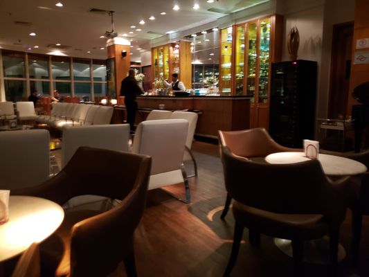 THE VIEW BAR - Updated October 2024 - 47 Photos & 11 Reviews - Al ...