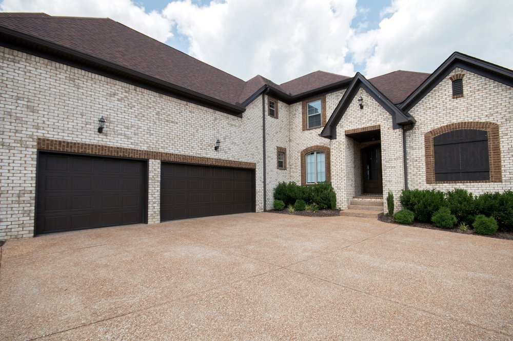 KEVIN NIXON - CHAMBERLAIN REALTY - 12 Photos - 111 Shivel Dr ...