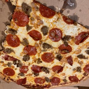 5TH QUARTER SPORTS BAR & GRILL - Updated October 2025 - 30 Photos & 62 ...