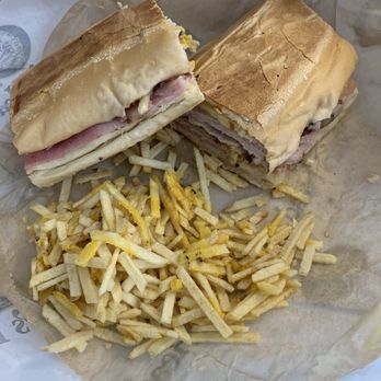 OCEAN DELI - Updated November 2024 - 91 Photos & 107 Reviews - 1941 ...