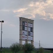 OUTLETS AT TEJON - 460 Photos & 268 Reviews - Outlet Stores - 5701 ...