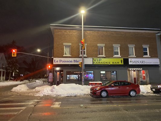 LE POISSON BLEU - Updated December 2025 - 50 Photos & 11 Reviews - 610 ...