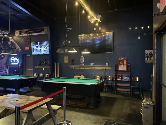 225 BBQ - Updated May 2025 - 93 Photos & 76 Reviews - 601 E Main St ...