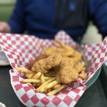 FLYING FISH - 827 Photos & 753 Reviews - 511 President Clinton Ave ...