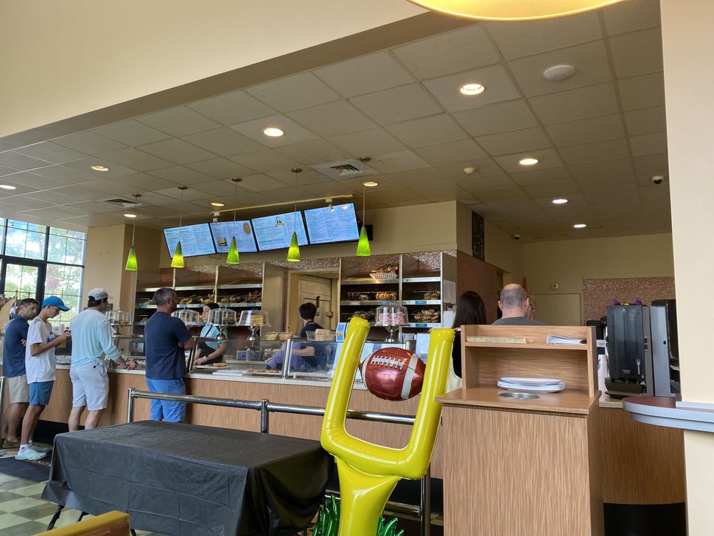 BEAGLE BAGEL - 42 Photos & 45 Reviews - 100 Mannsdale Park Dr, Madison ...