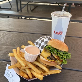 JIMMY’S CLASSIC DRIVE-IN - Updated December 2024 - 85 Photos & 265 ...