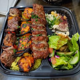 SINYA MEDITERRANEAN GRILL - Updated July 2024 - 149 Photos & 218 ...