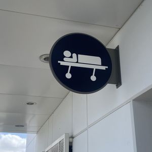 WOODRUFF MEDICAL OFFICES - Medical Centers - 3816 Woodruff Ave, Long ...