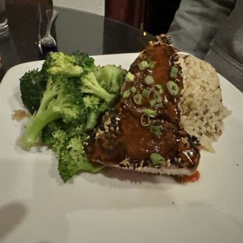 ROAM CAFE - Updated November 2024 - 325 Photos & 317 Reviews - 260 Park ...