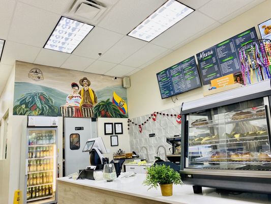 CAFE PINTON EC - Updated December 2025 - 82 Photos & 34 Reviews - 11062 ...