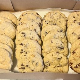 DIDDY RIESE COOKIES - Updated May 2025 - 3426 Photos & 5907 Reviews ...