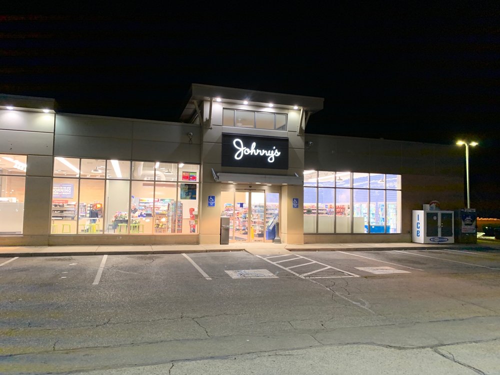 SHELL FOOD MART - Updated June 2024 - 4033 Cascade Rd SE, Grand Rapids ...