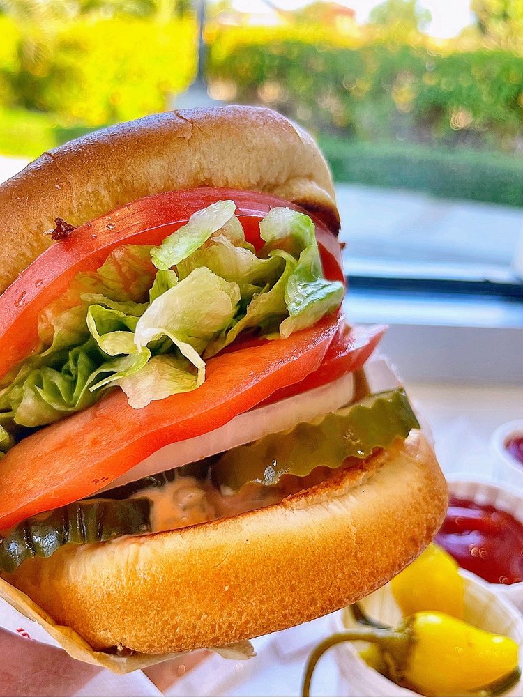IN-N-OUT BURGER - Updated June 2026 - 272 Photos & 207 Reviews - 382 N ...