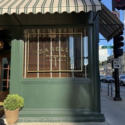 ZARELLA PIZZERIA & TAVERNA - Updated November 2025 - 145 Reviews & 351 ...