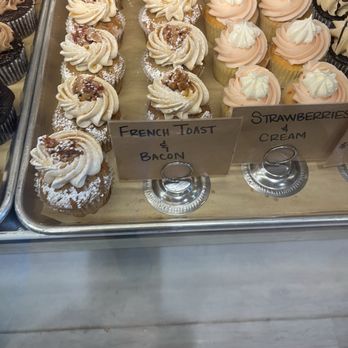 THE SWEET SHOPPE - Updated October 2025 - 166 Photos & 139 Reviews ...