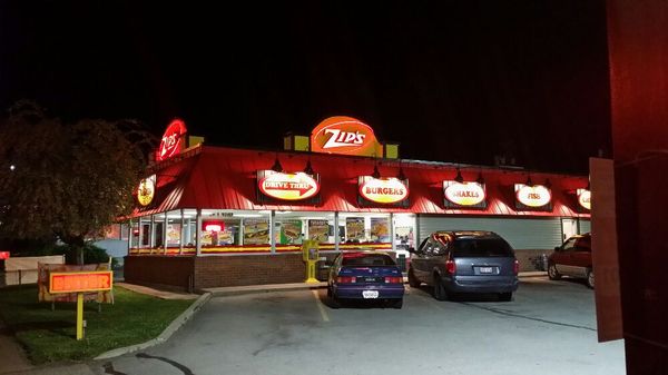 ZIP’S DRIVE IN - Updated October 2025 - 27 Reviews - 3204 N Monroe St ...