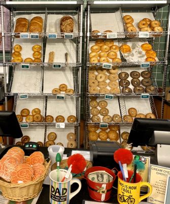 BETWEEN ROUNDS BAKERY SANDWICH CAFE’ - 52 Photos & 86 Reviews - 1540A ...