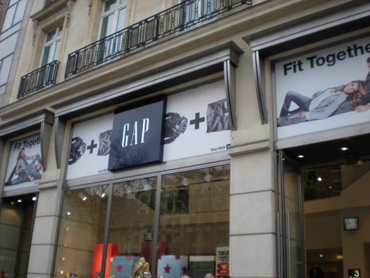 GAP - Updated July 2025 - 13 Reviews - 36 avenue des Champs Elysées ...