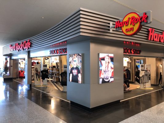 HARD ROCK CAFE - Updated December 2024 - 49 Photos & 17 Reviews - Paseo ...