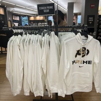 CU BOOK STORE - Updated December 2025 - 28 Photos & 14 Reviews - 1669 ...