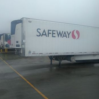 SAFEWAY DISTRIBUTION CENTER - Updated October 2025 - 4600 E Stapleton ...