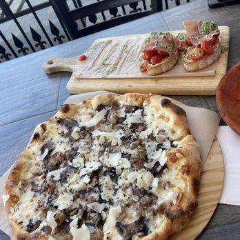 ROBERT RENZONI VINEYARDS - Updated March 2025 - 1093 Photos & 794 ...