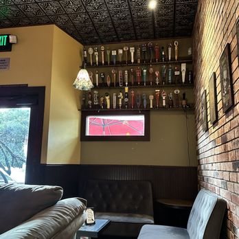 THE RELLIK TAVERN - Updated December 2025 - 308 Photos & 443 Reviews ...