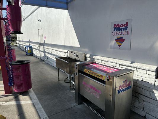 MODWASH - Updated August 2024 - 66 Photos & 11 Reviews - 4700 E Bay Dr ...