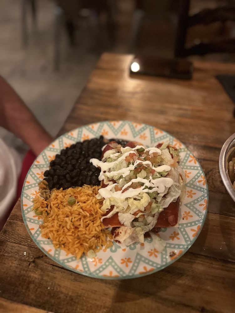 TIO’S LATIN AMERICAN KITCHEN - Updated December 2025 - 195 Photos & 282 ...