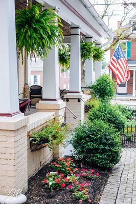 THE GASLIGHT INN - Updated September 2025 - 17 Photos & 19 Reviews - 33 ...