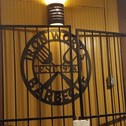 IRON WORKS BARBECUE - Updated October 2025 - 911 Photos & 1330 Reviews ...